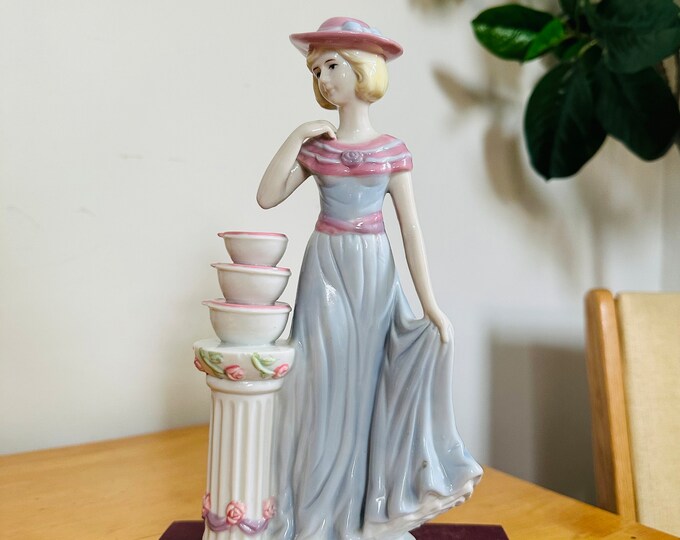 Large Vintage Tupperware Figurine Statue Suzette Series 1 Ceramic ...