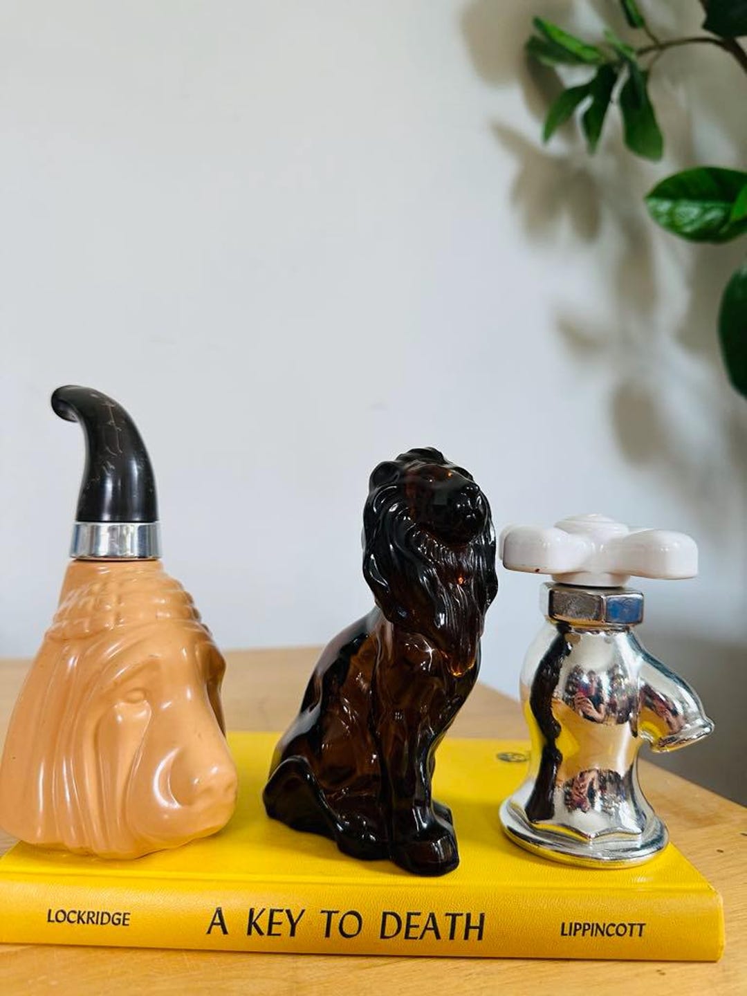 Vintage Avon Aftershave Glass Bottles Dog Pipe Lion Sink Fausset Wild ...