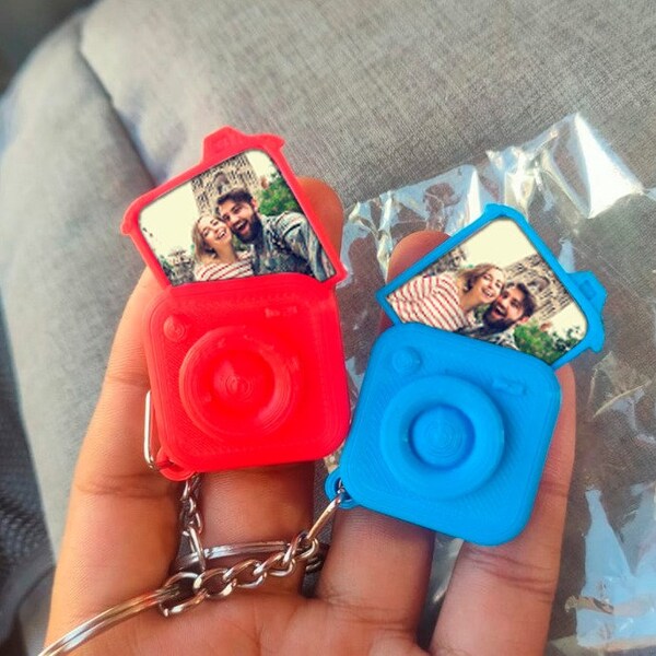 Camera Keychain - Etsy