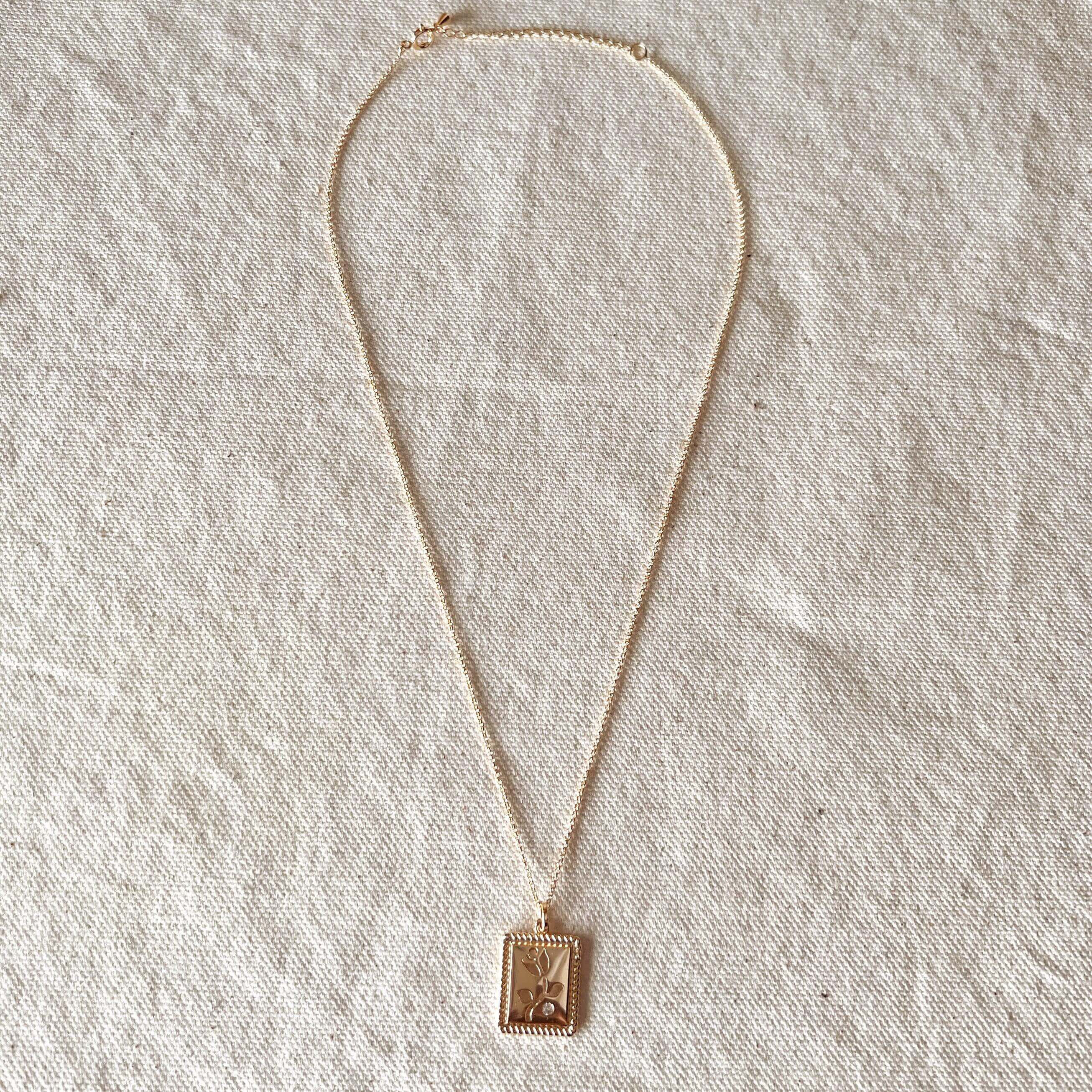 18k Gold Filled Flower Plaque Necklace - Etsy