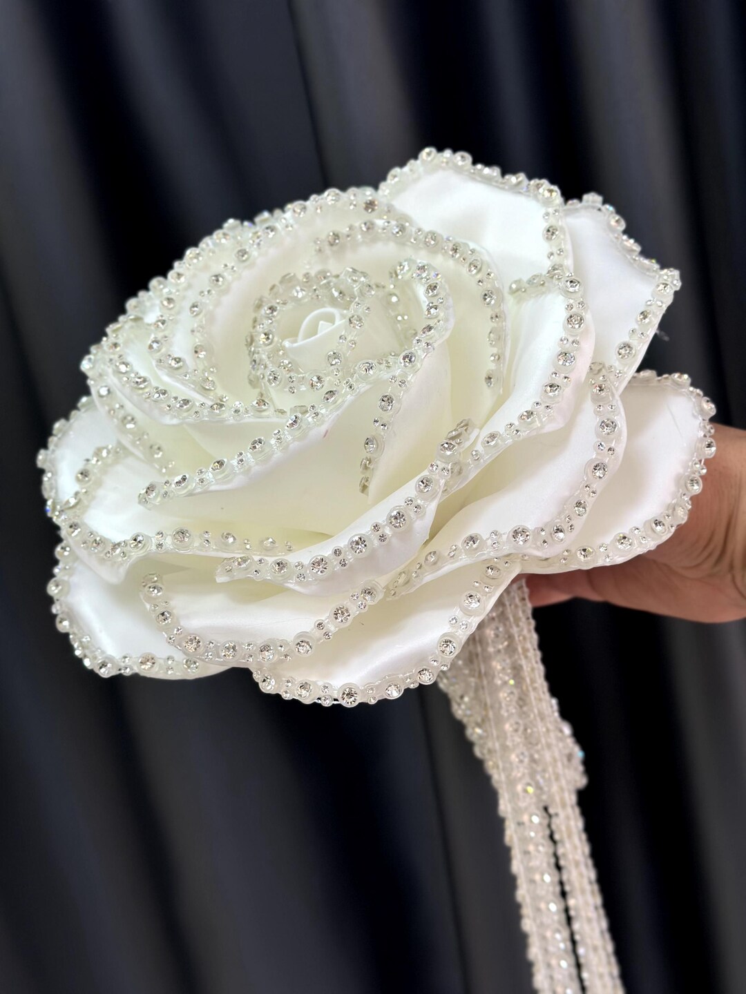 White Rose Bridal Cloth– Elegant Wedding Flower for Bride, Personalized ...