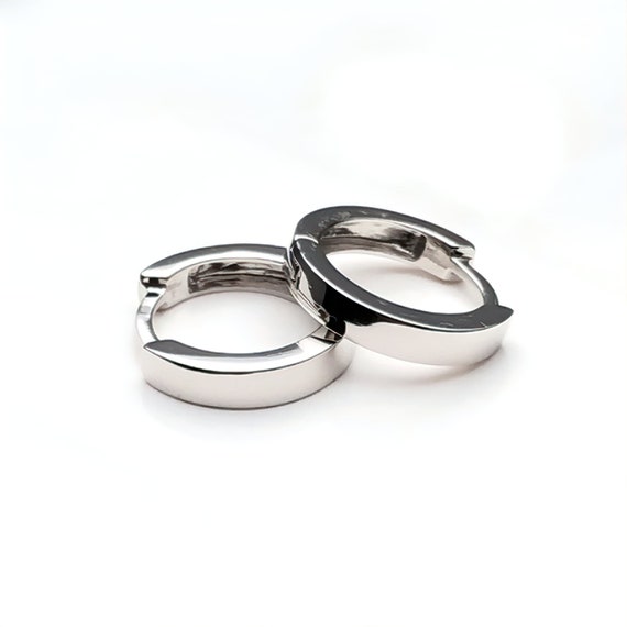 Buy platinum earrings store