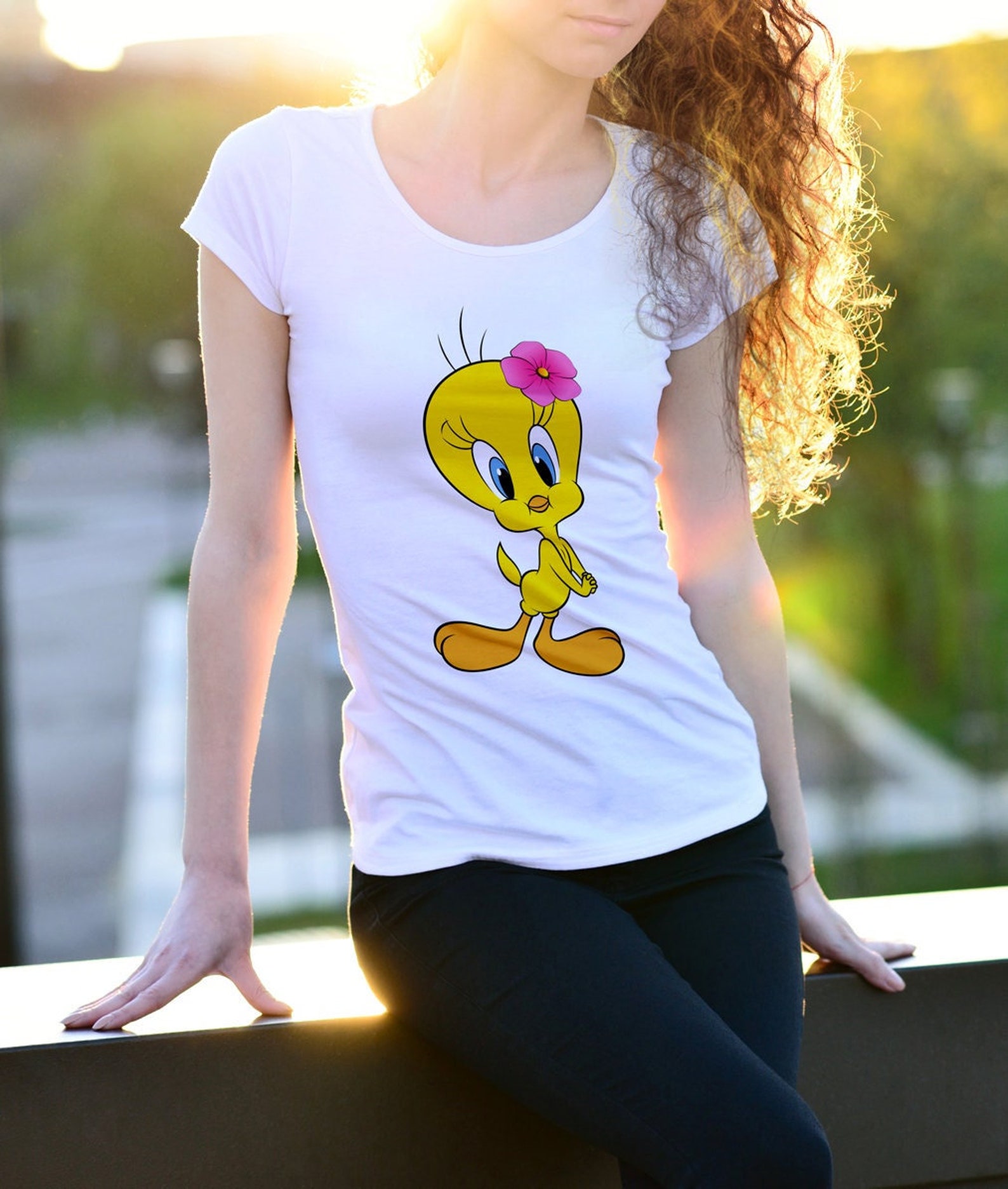 Tweety SVG Sticker, Cute Tweety Sticker, Tweety Cartoon Sticker, Tweety ...