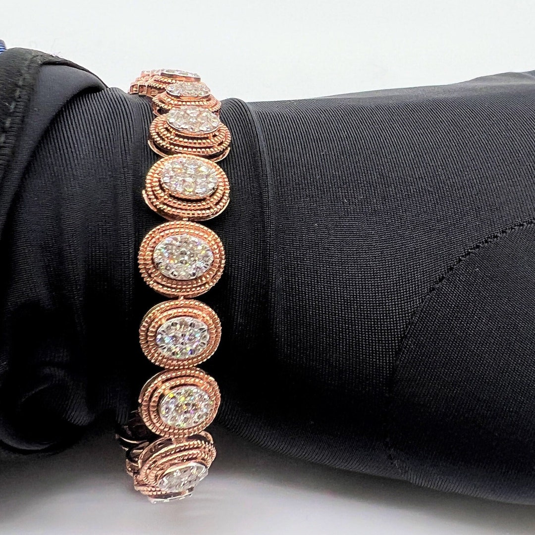 Luxurious Diamond Gold Bracelet Oval Shape, Openable 14k Rose Gold, Handcrafted Beauty Chic Oval ...