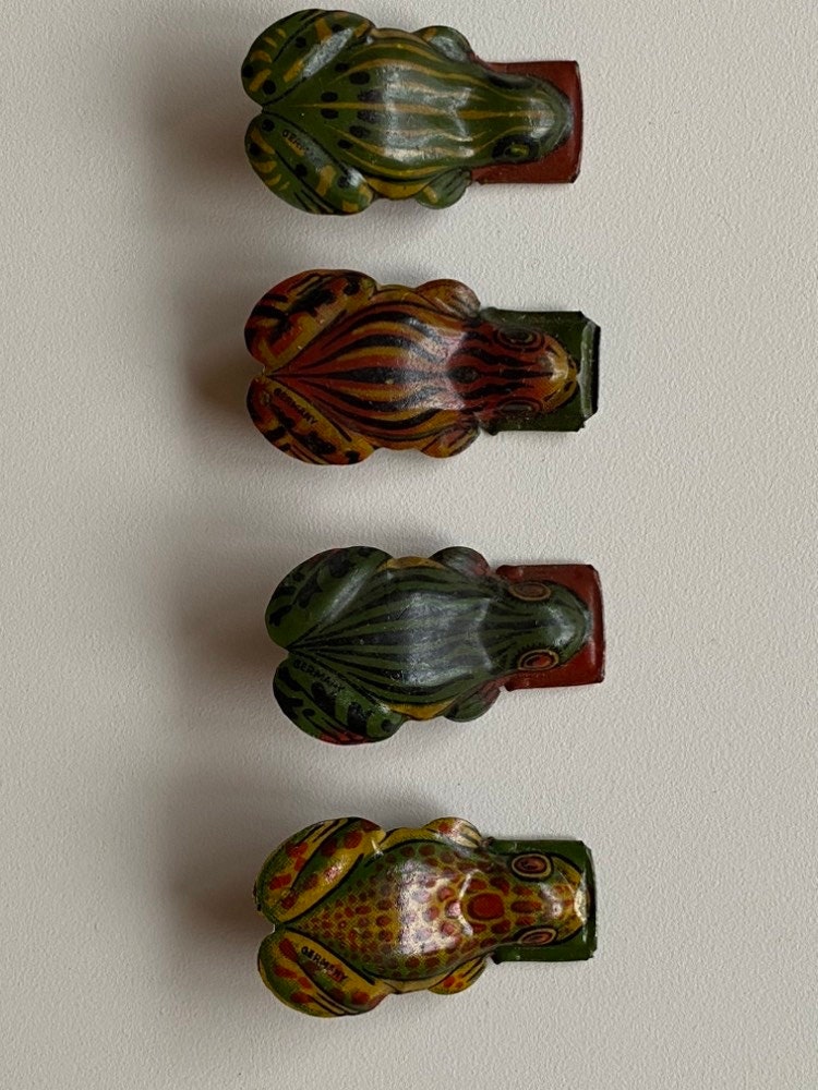 BEETLE CLICKERS Different Sets Vintage 60s Collectible Desk Toy New Old ...