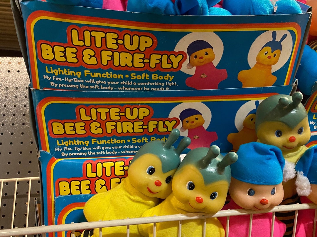 LITE-UP BEE Vintage Collectible 80s Glow in the Dark Toy New Old Stock ...