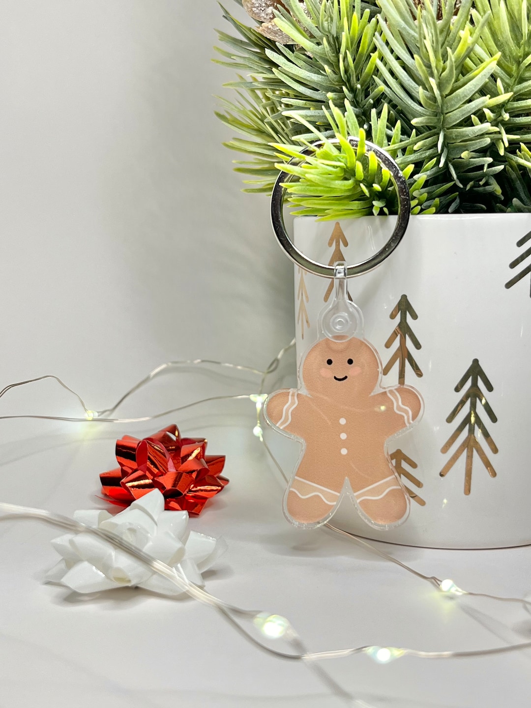 Gingerbread Man Keychain - Etsy