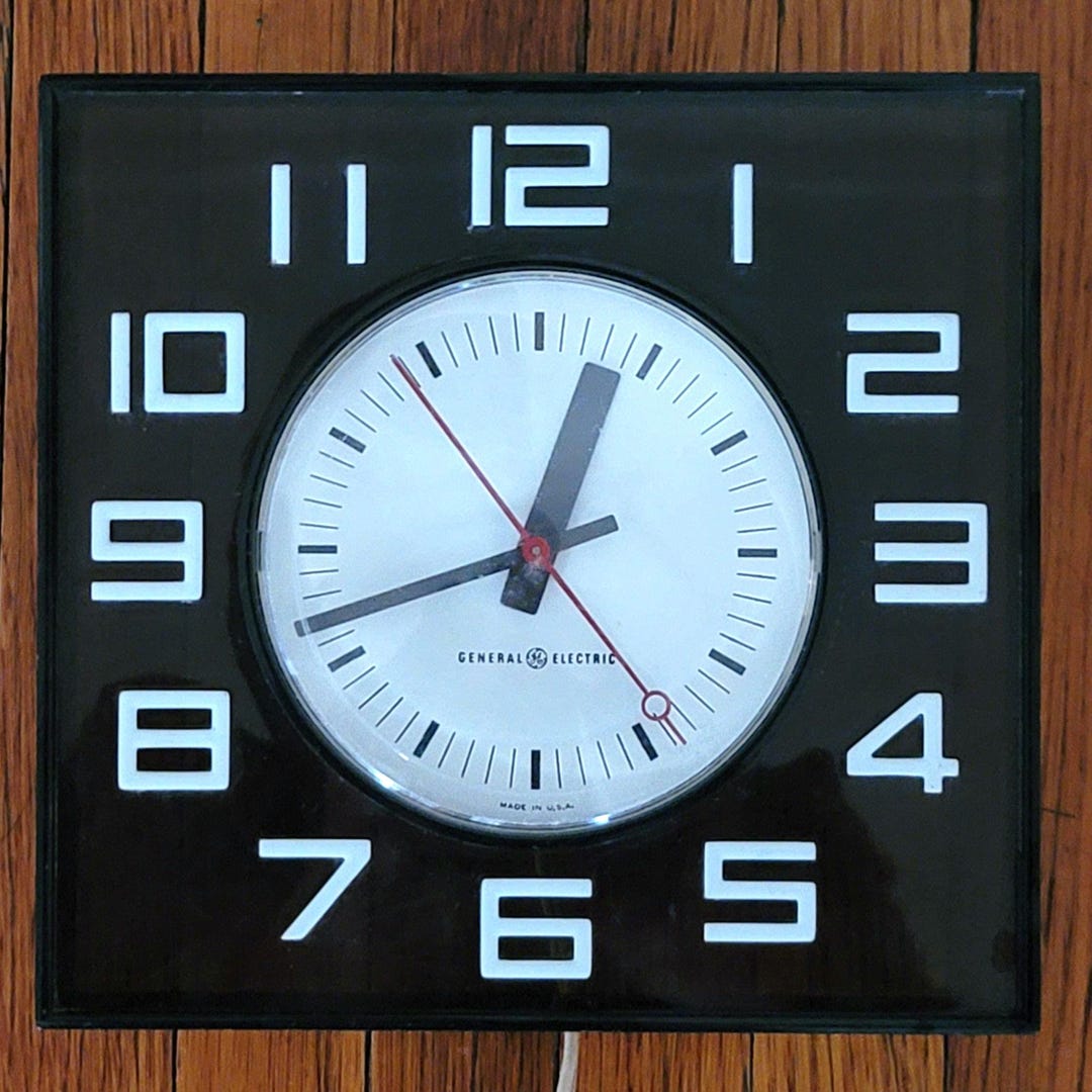 Vintage MCM Modern General Electric 2137 Acrylic 7" Wall Clock--black ...