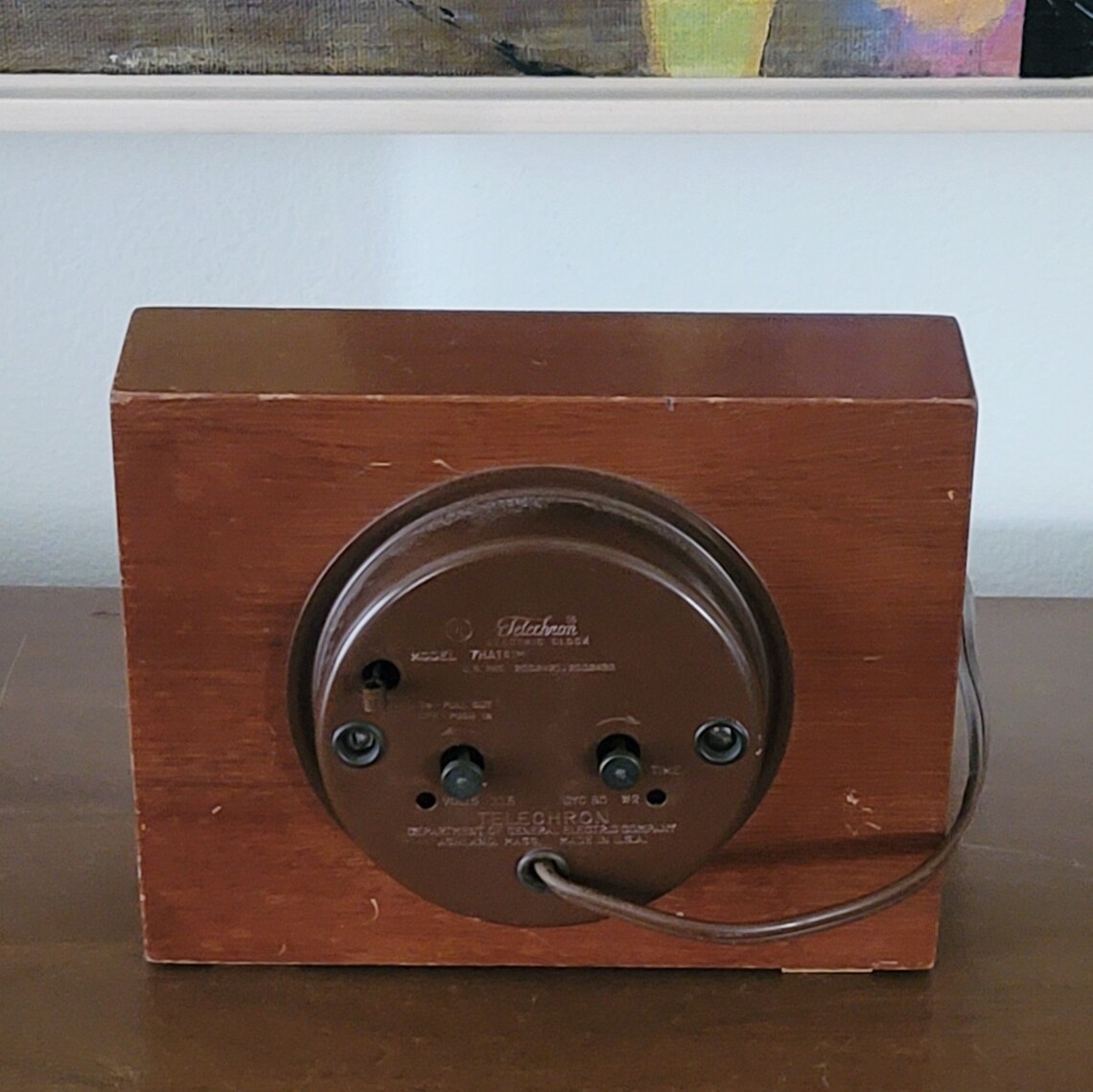 Vintage Telechron 7HA141 the Airlux Electric Desk Alarm Clock in ...