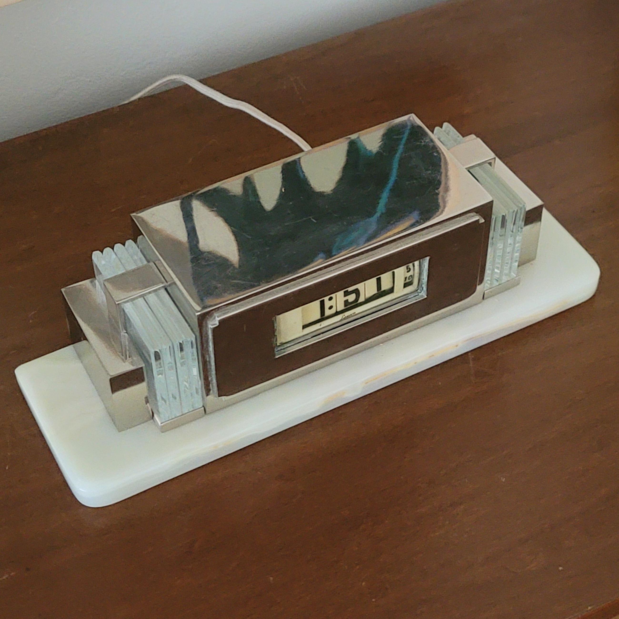 Vintage 1940s Lawson 97 Art Deco Digital Clock in Chrome and Marble ...