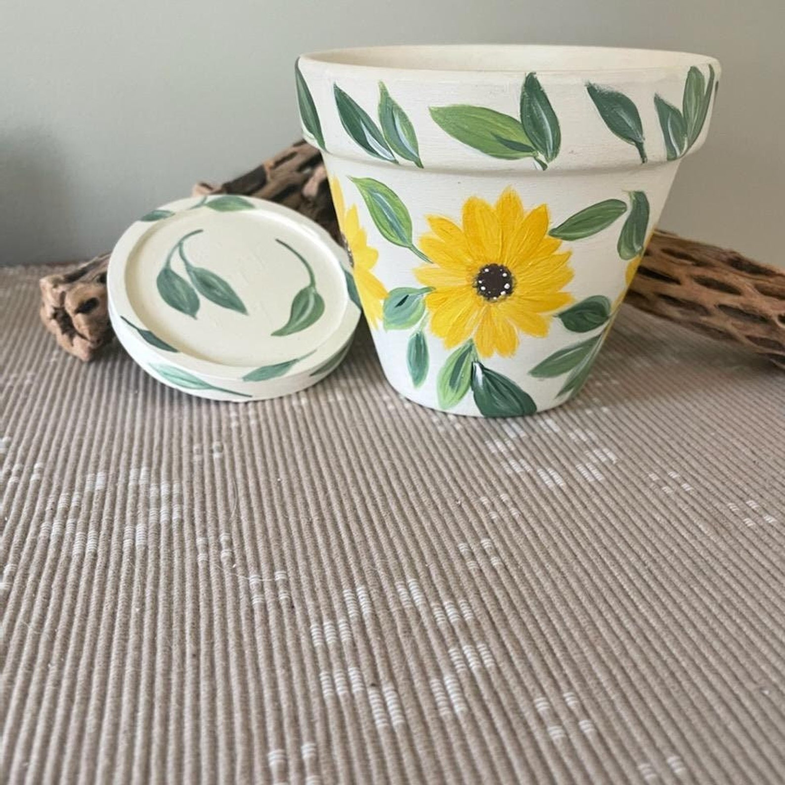 Hand Painted Daisy Pot Hand Painted Daisy Clay Pot Daisy Hand Painted ...