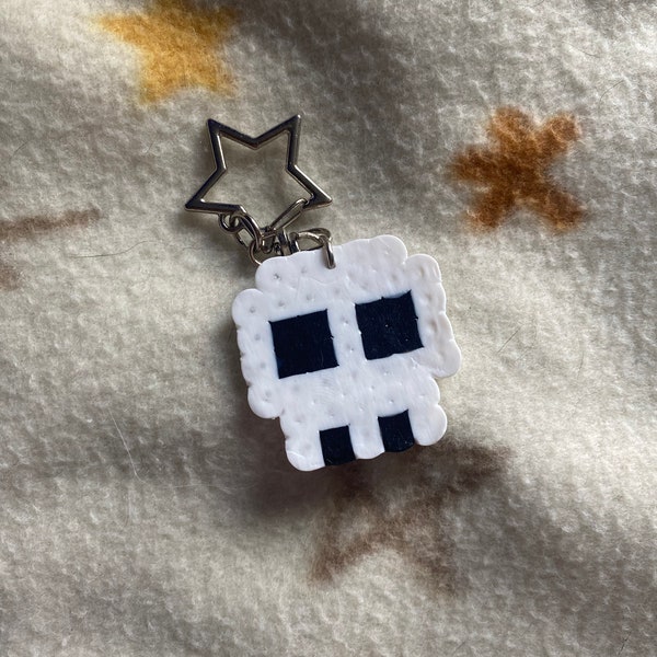 Perler Bead Skull - Etsy