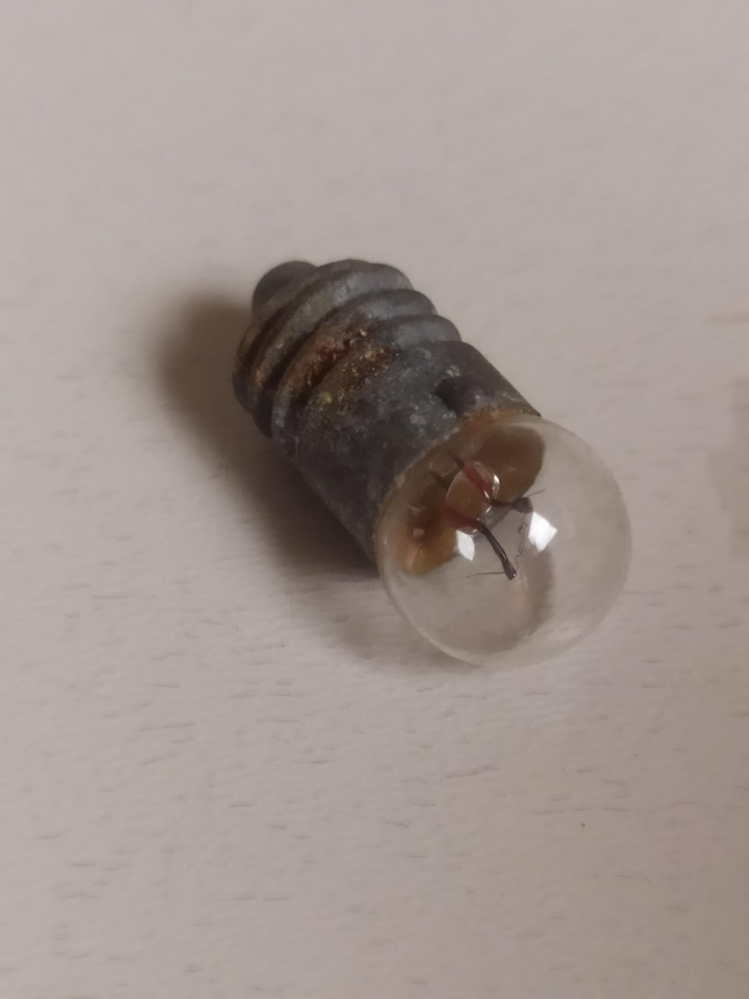 Vintage Small Lightbulb Miniature Lightbulb F76, Perfect for Steampunk ...