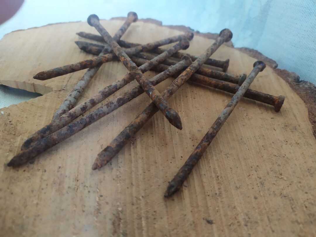 Set of 10 Vintage Rusty Nails for Crafting DIY Projects and Home Decor ...