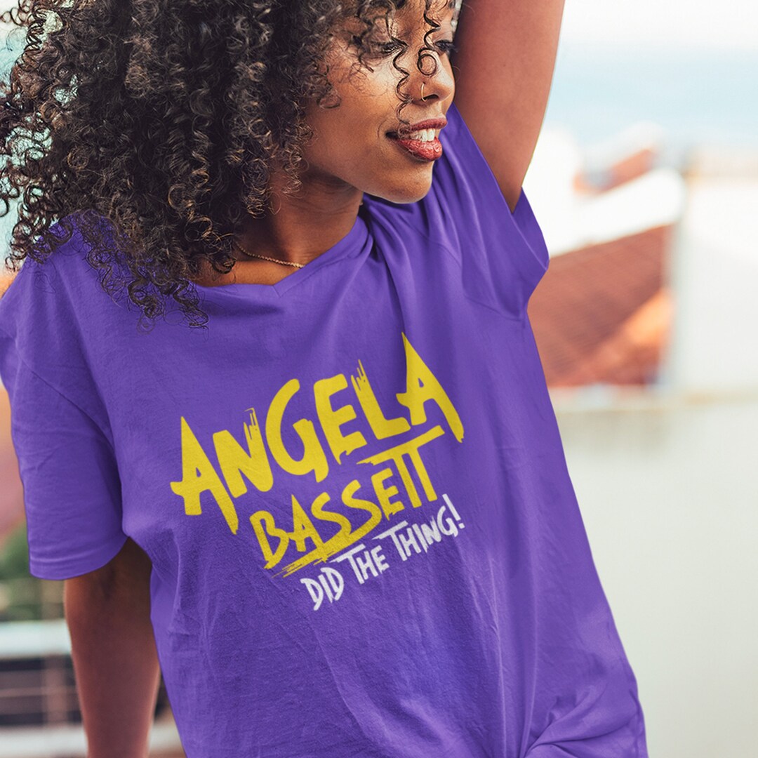 Angela Bassett Did The Thing V Neck Hoodie Bafta Awards Wakanda Forever Funny T Ideas