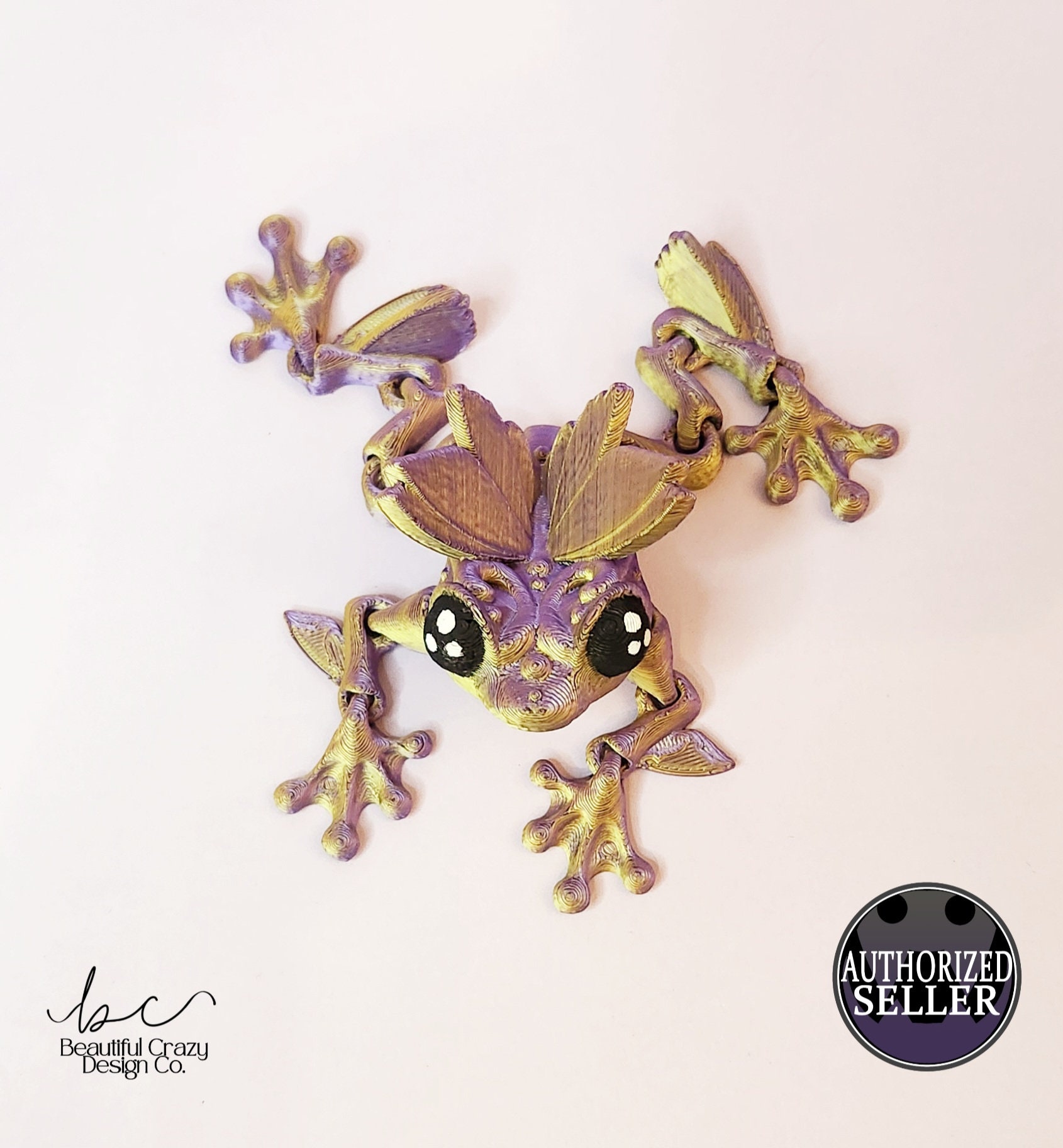 Articulated 3D Printed Winged Flutter Frog Sculpture Customizable Colors, Fidget Frog Figurine ...
