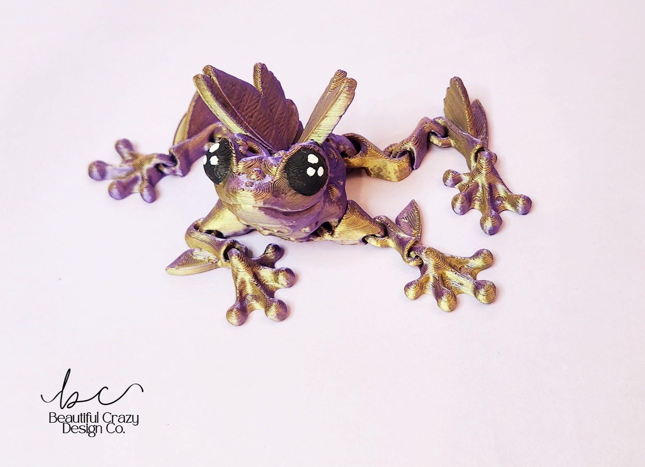 Articulated 3D Printed Winged Flutter Frog Sculpture Customizable ...