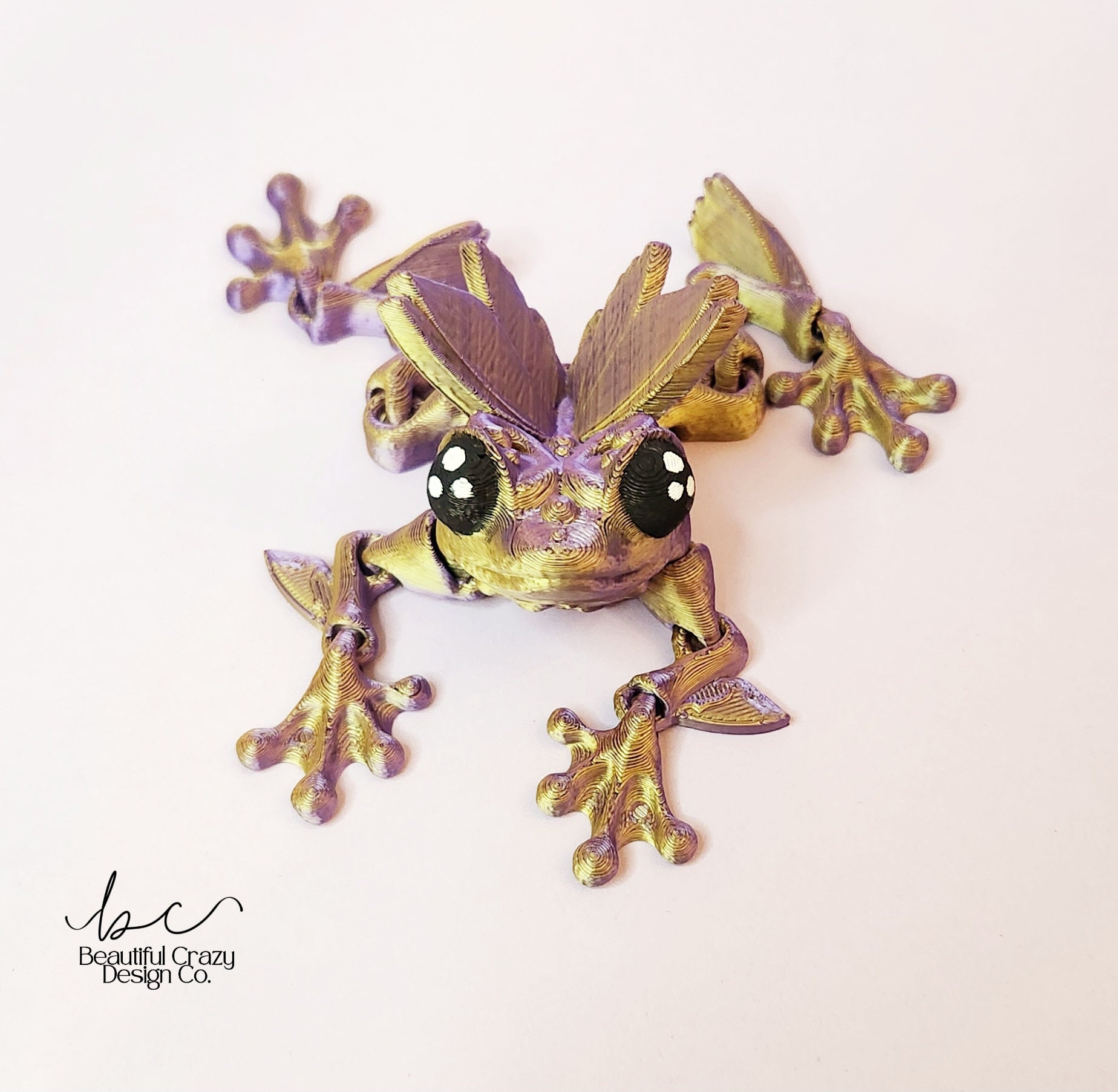 Articulated 3D Printed Winged Flutter Frog Sculpture Customizable ...