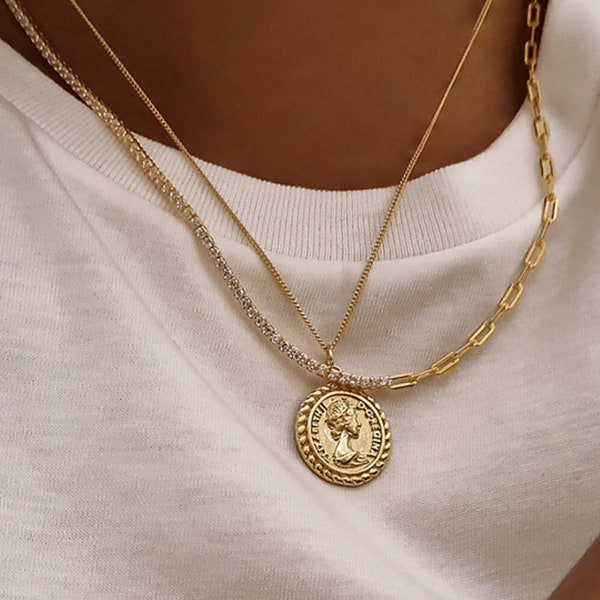 Queen Necklace - Etsy