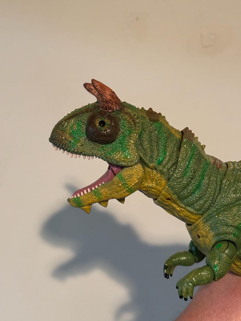 Colección Hammond de Jurassic Park World: Camaleón Carnotaurus personalizado - Etsy México