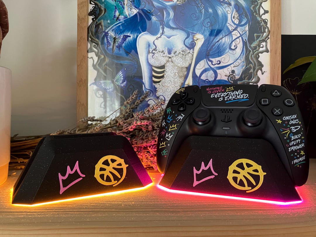 Lebron James Controller Stand Playstation 5 With LED Gift Idea Birthday ...