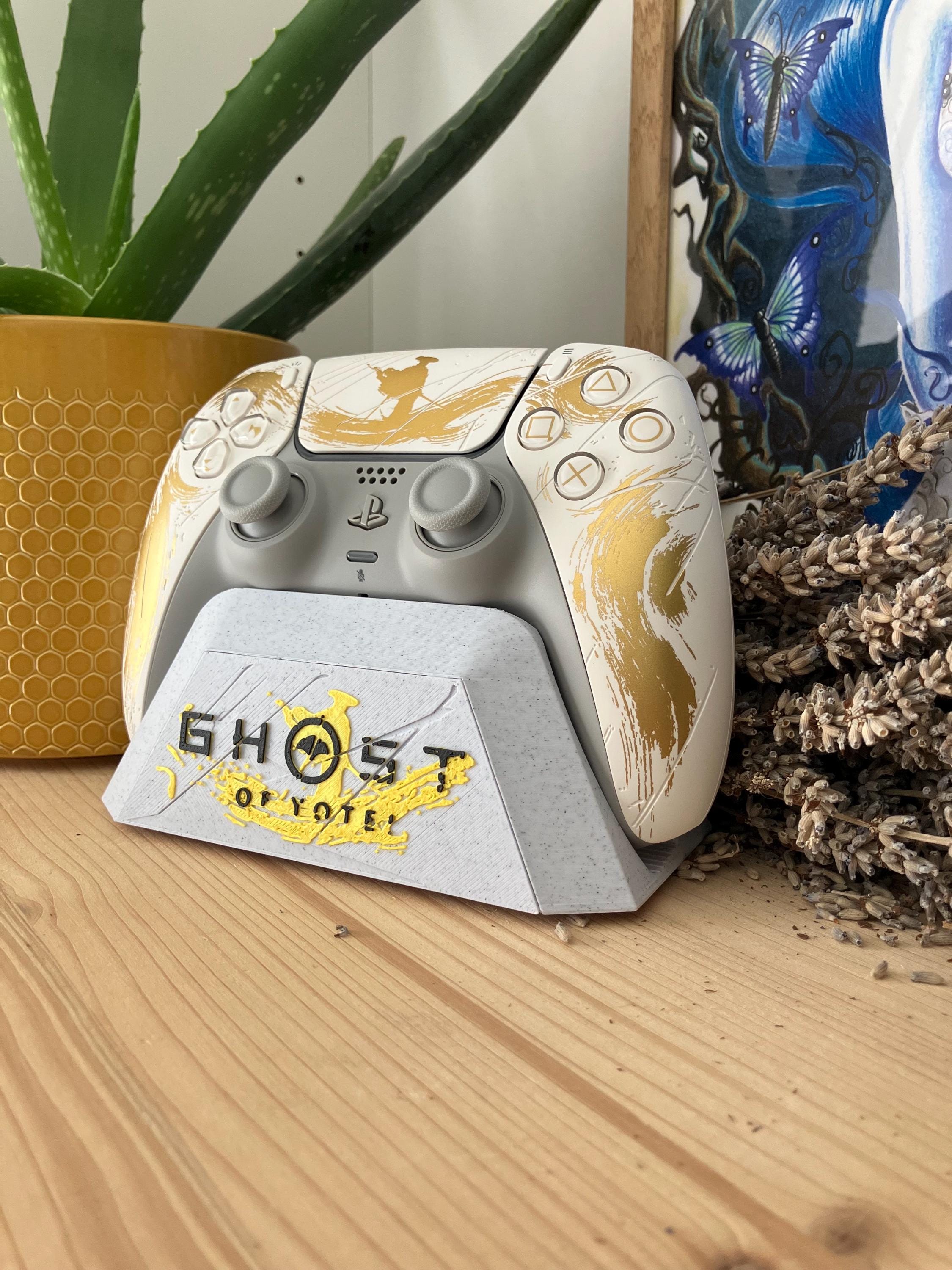 Ghost of Yotei Themed PS5 Controller Stand - With or Without Leds ...
