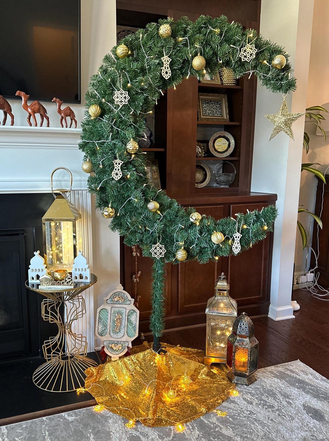 Crescent Moon Ramadan Tree Set, LED Lights, Gold Ornaments & Skirt - Etsy