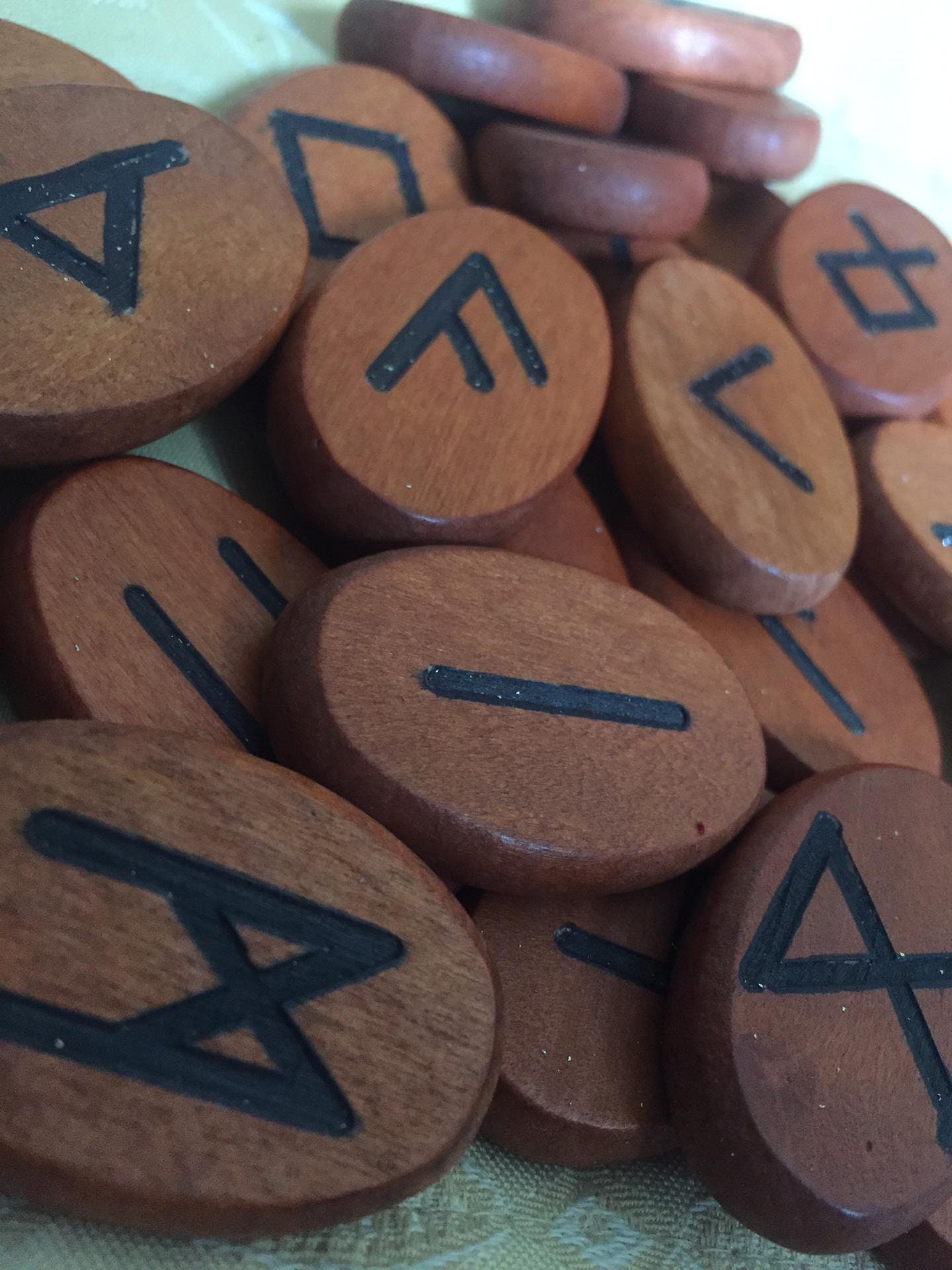 Five Runes Reading Spread Understand a Situation - Etsy