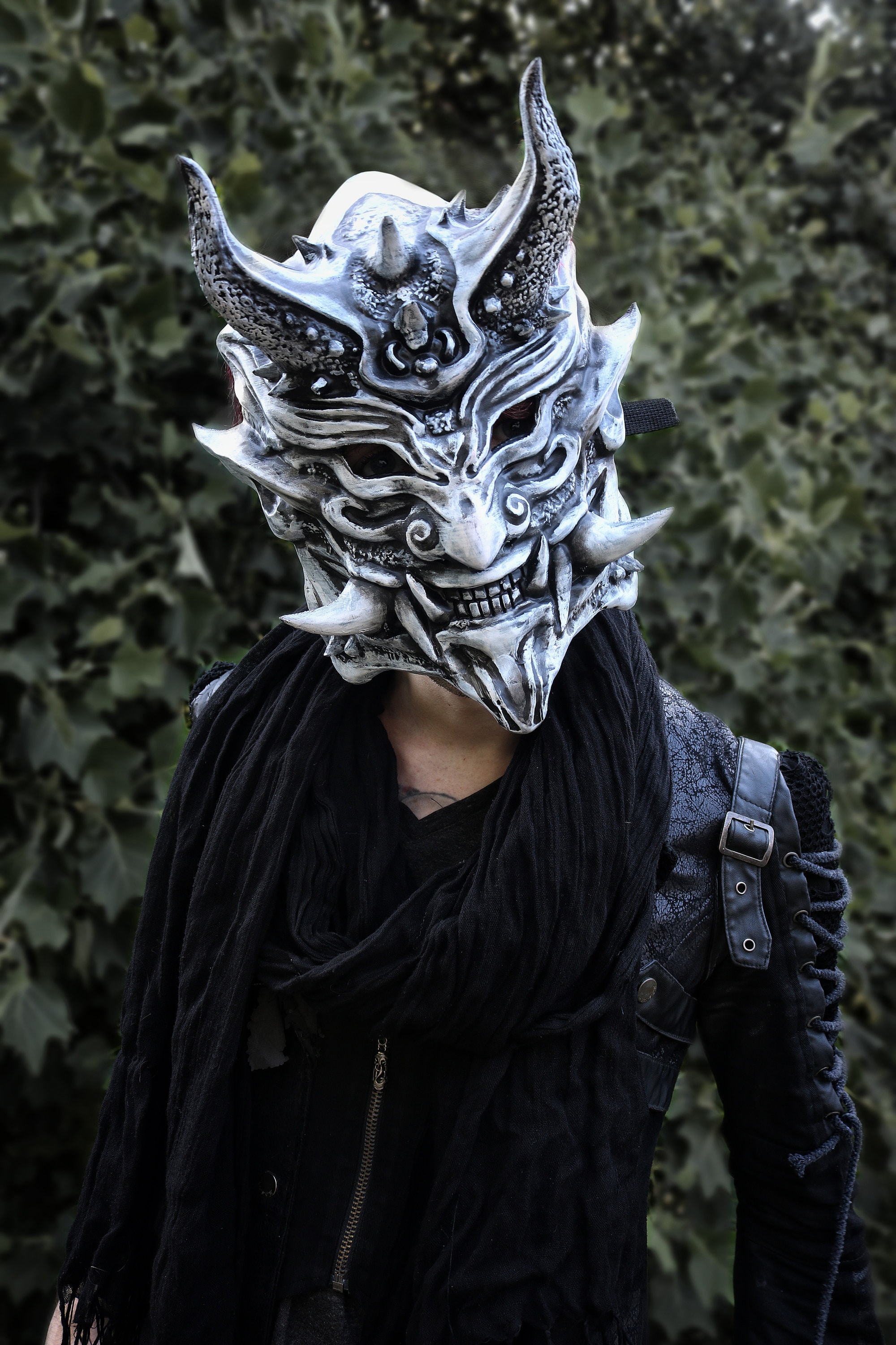 Wearable Oni Mask V3 Full Face Mask Red and Gold - Etsy