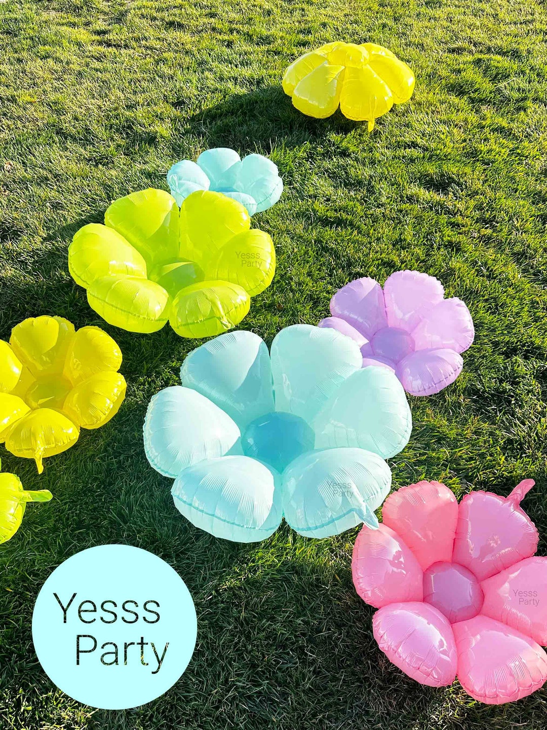 Large Colorful Daisy Balloon: Aluminum Film Party Decor (45/32 Inch) - Etsy