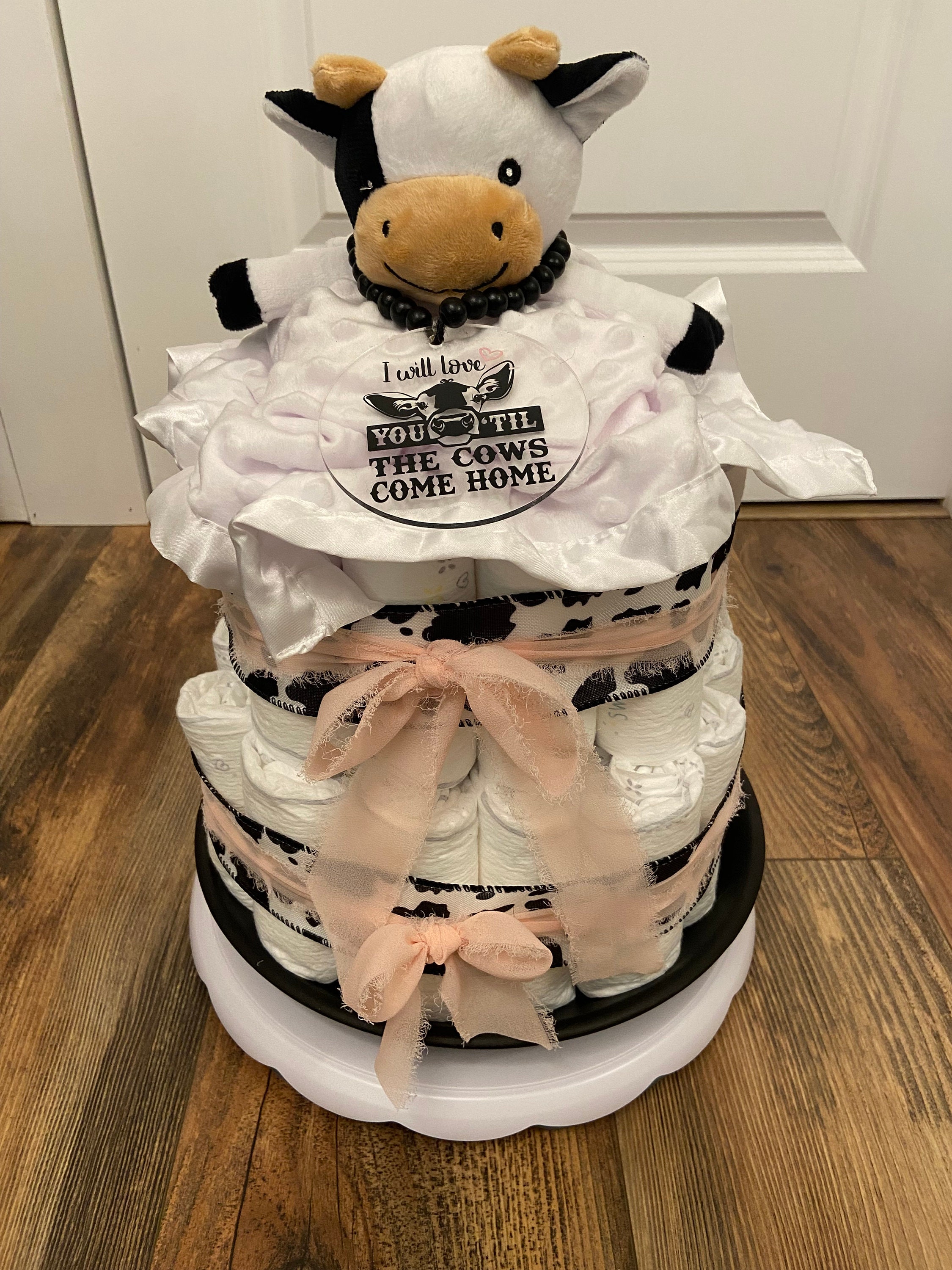 Baby Cow Diaper Cake / Diaper Cake/ Baby Shower Centerpiece - Etsy