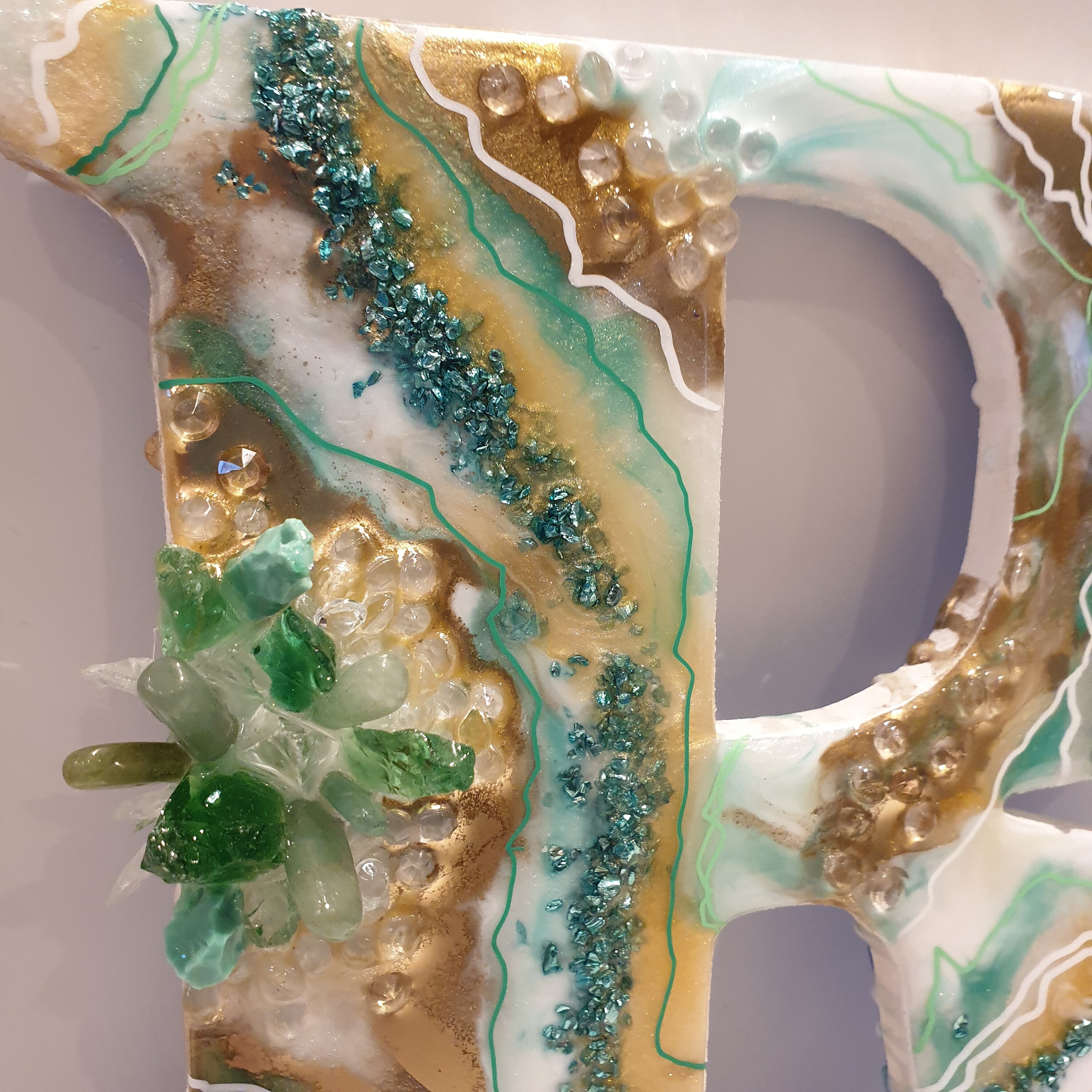 Letter 'R' Resin and Mixed Media Geode-inspired Art 21cm Tall Green ...