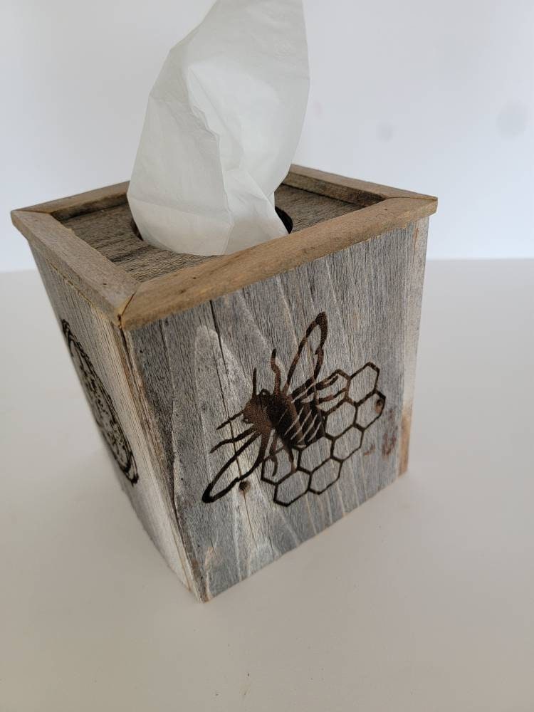 Porcelain Bee Tissue Box Cover