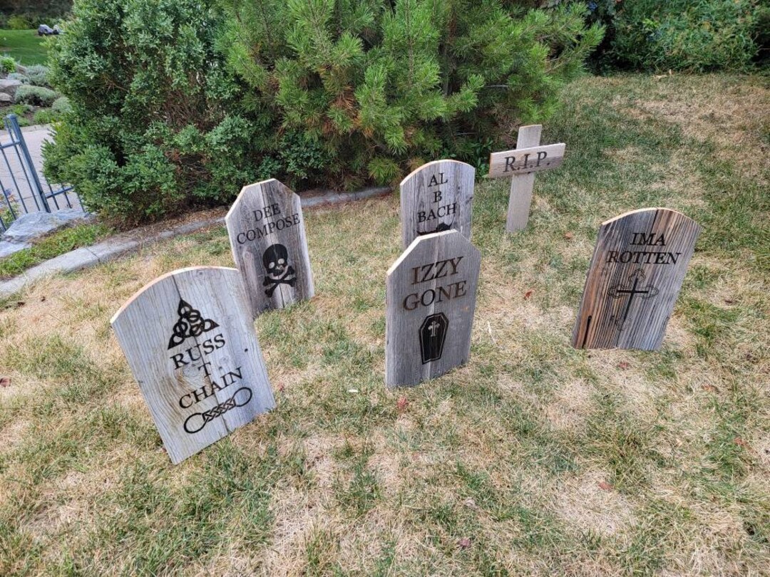Halloween Graveyard Headstones - Funny Grave Yard Signs - Holiday ...