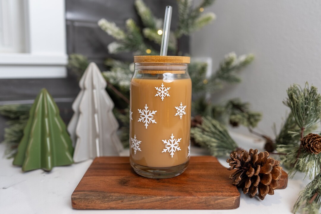 Snowflake Glass Cups, Christmas Iced Coffee Cup With Lid and Straw ...