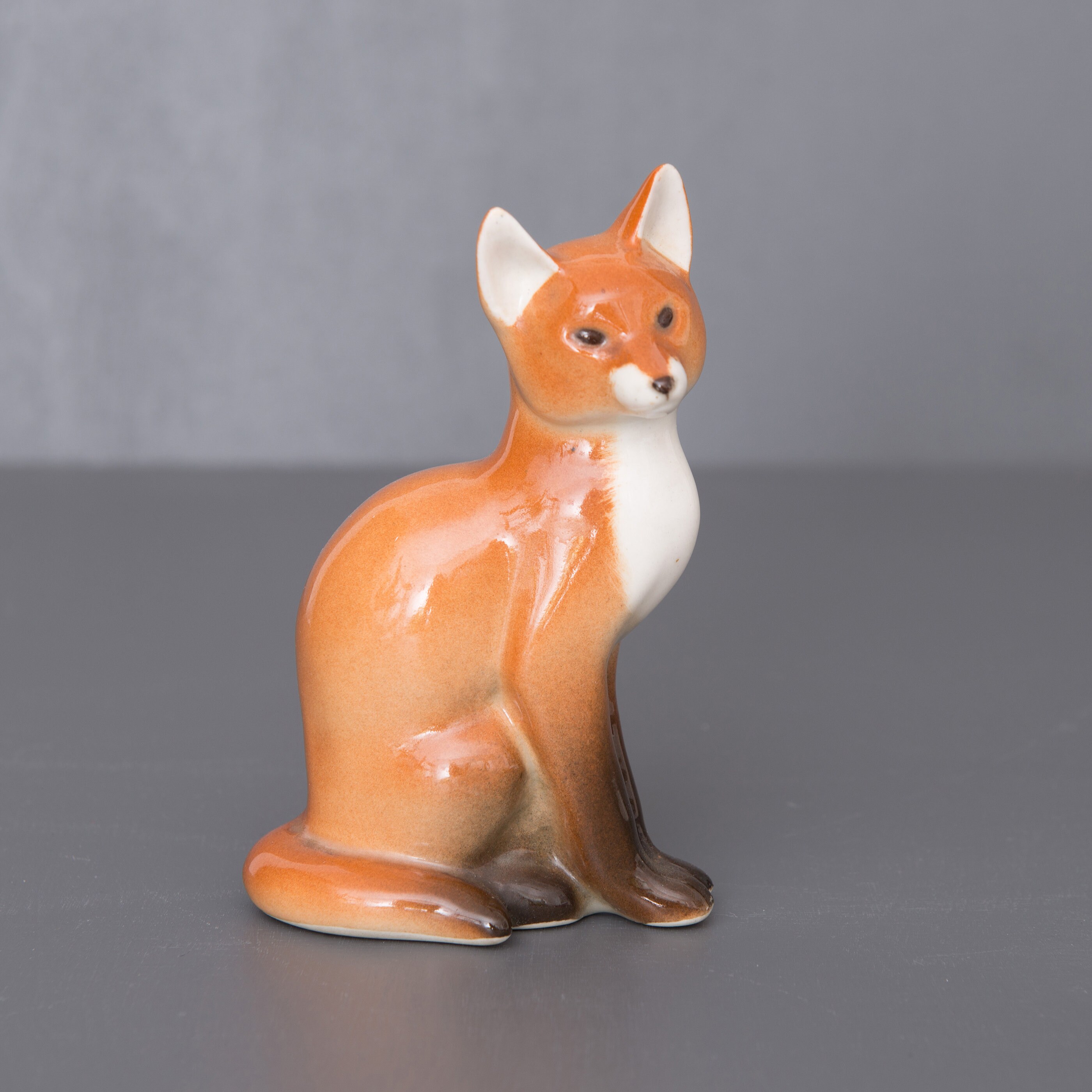 Vintage Porcelain Fox Statue. Imperial Lomonosov Porcelain Factory ...