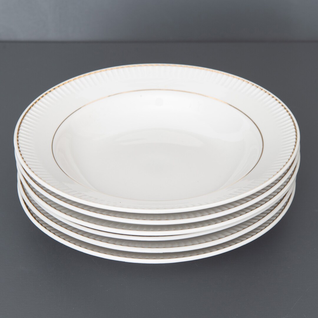 6 Vintage Soviet Soup Plates. Made in Krasny Farforist Porcelain ...