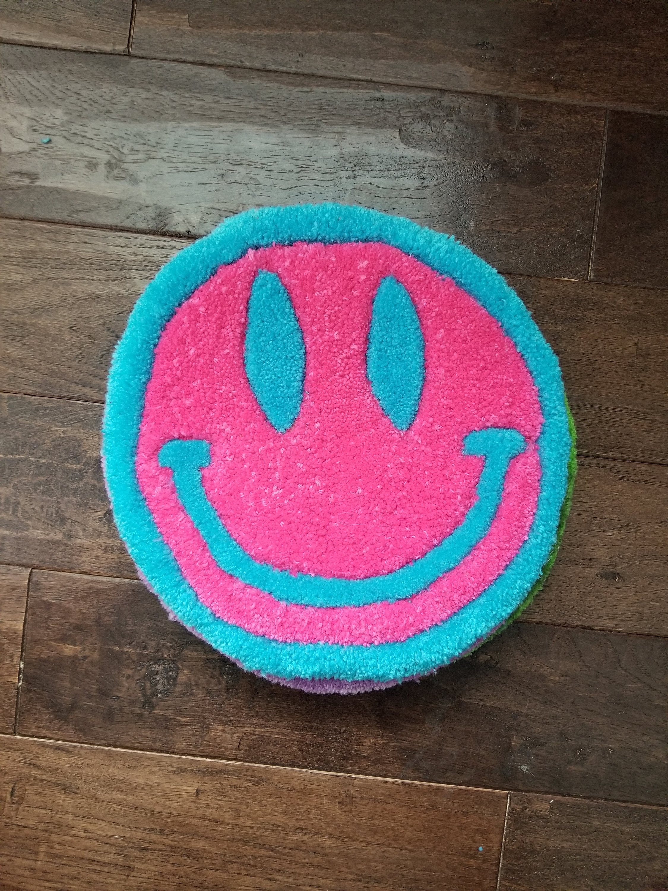 Smiley Face Tufted Rug Wall Hangings - Etsy
