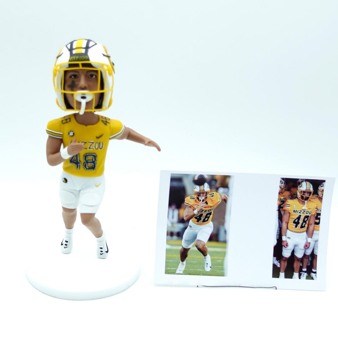 Personalized Football Player Bobbleheads, Custom American Soccer Player ...