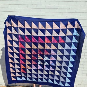 Vantage Point Quilt Pattern (PDF Download) - Etsy