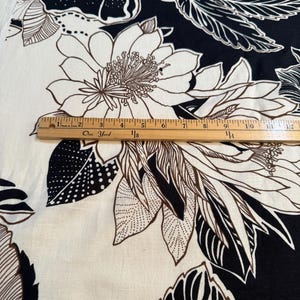 Exclusive Floral Linen Fabric, Premium Quality, Luxury Italian Fabrics ...