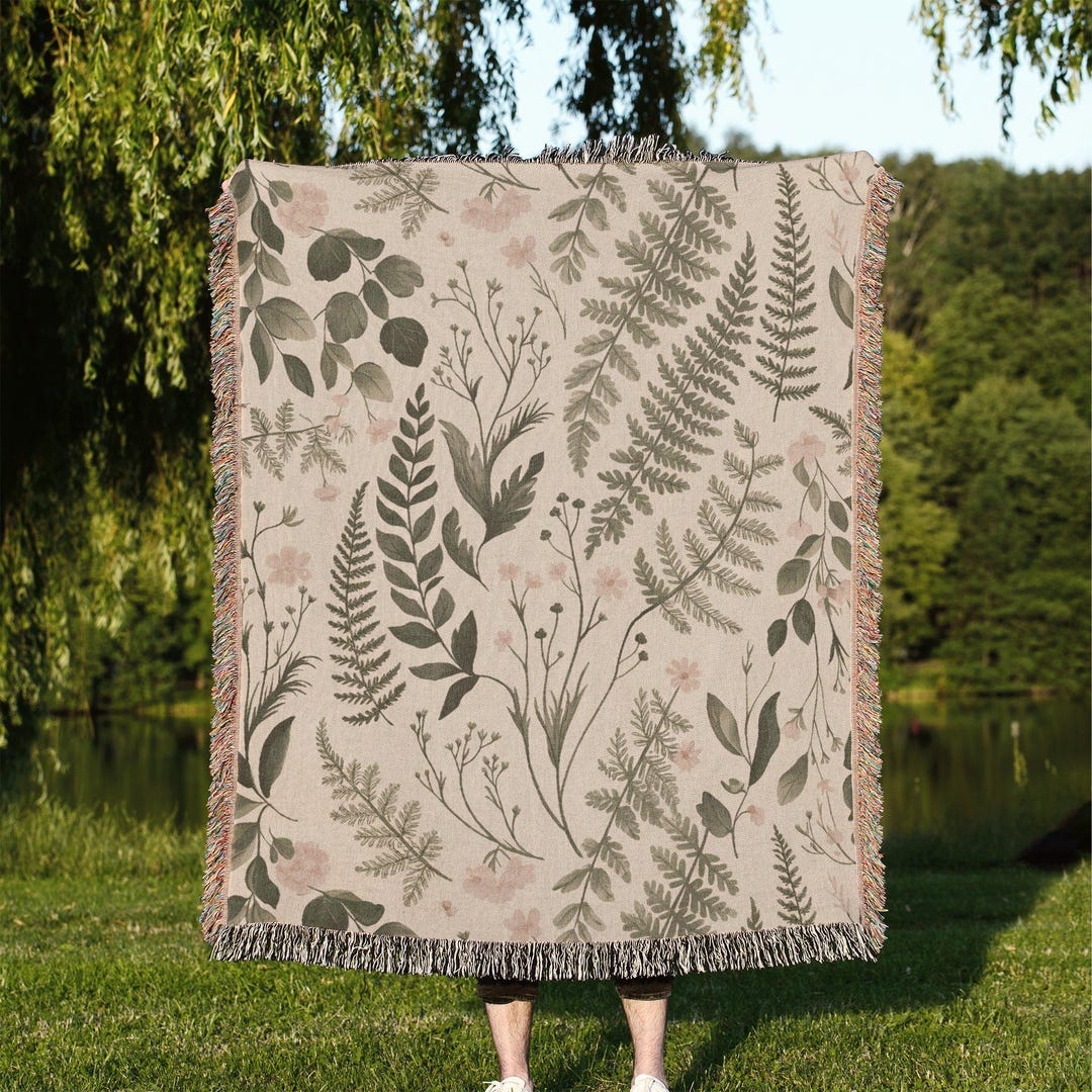 Botanical Throw Blanket, Fern Leaf and Pink Flower Print Blanket, Green ...