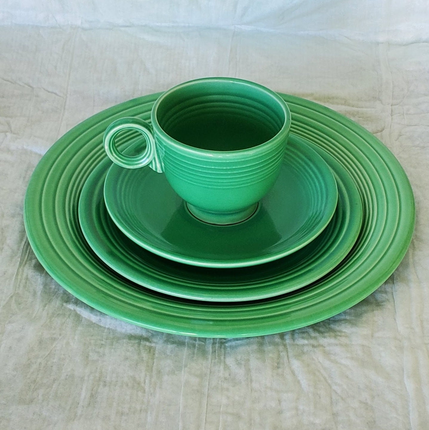 Light Green Fiesta Dinnerware Set: 10.5 Inch Dinner Plate, 7.25 Inch ...