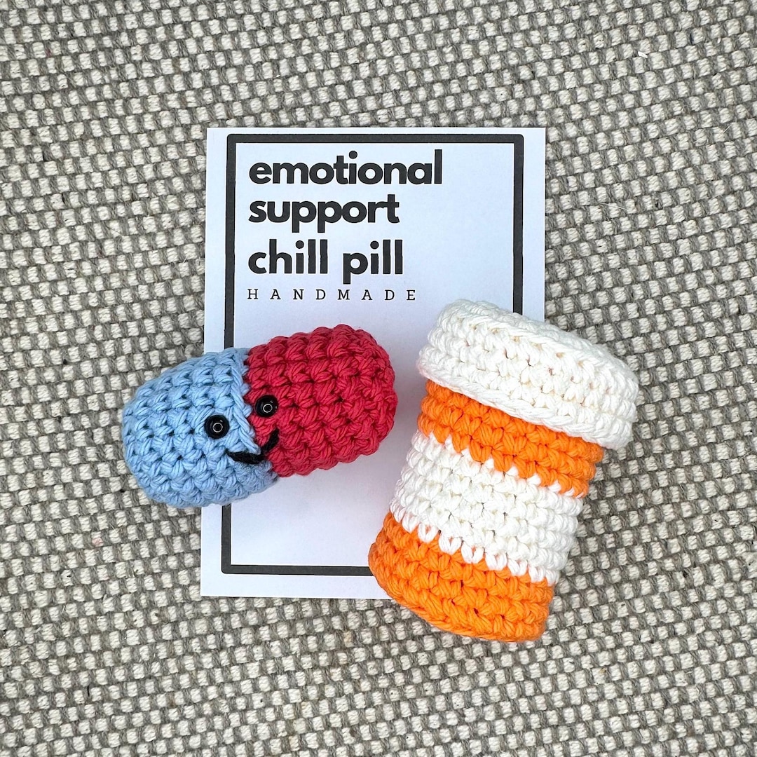 Crochet Chill Pill and Bottle: Emotional Support Amigurumi - Etsy