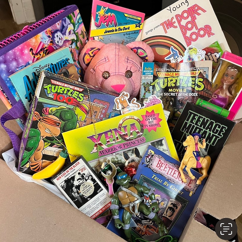 90s Box - Etsy
