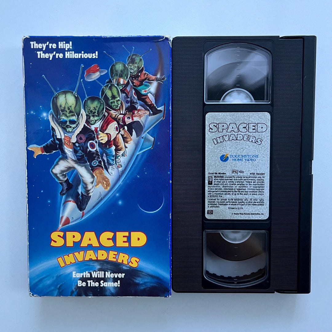 VHS Tape Spaced Invaders 1990 Comedy Sci-fi Alien Movie Film - Etsy