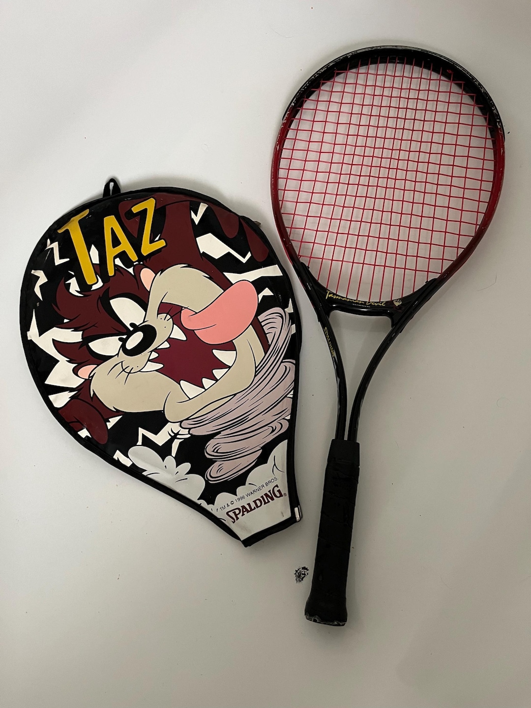 TAZ Looney Toons Tennis Racquet Vintage 1996 Sporting Equipment ...