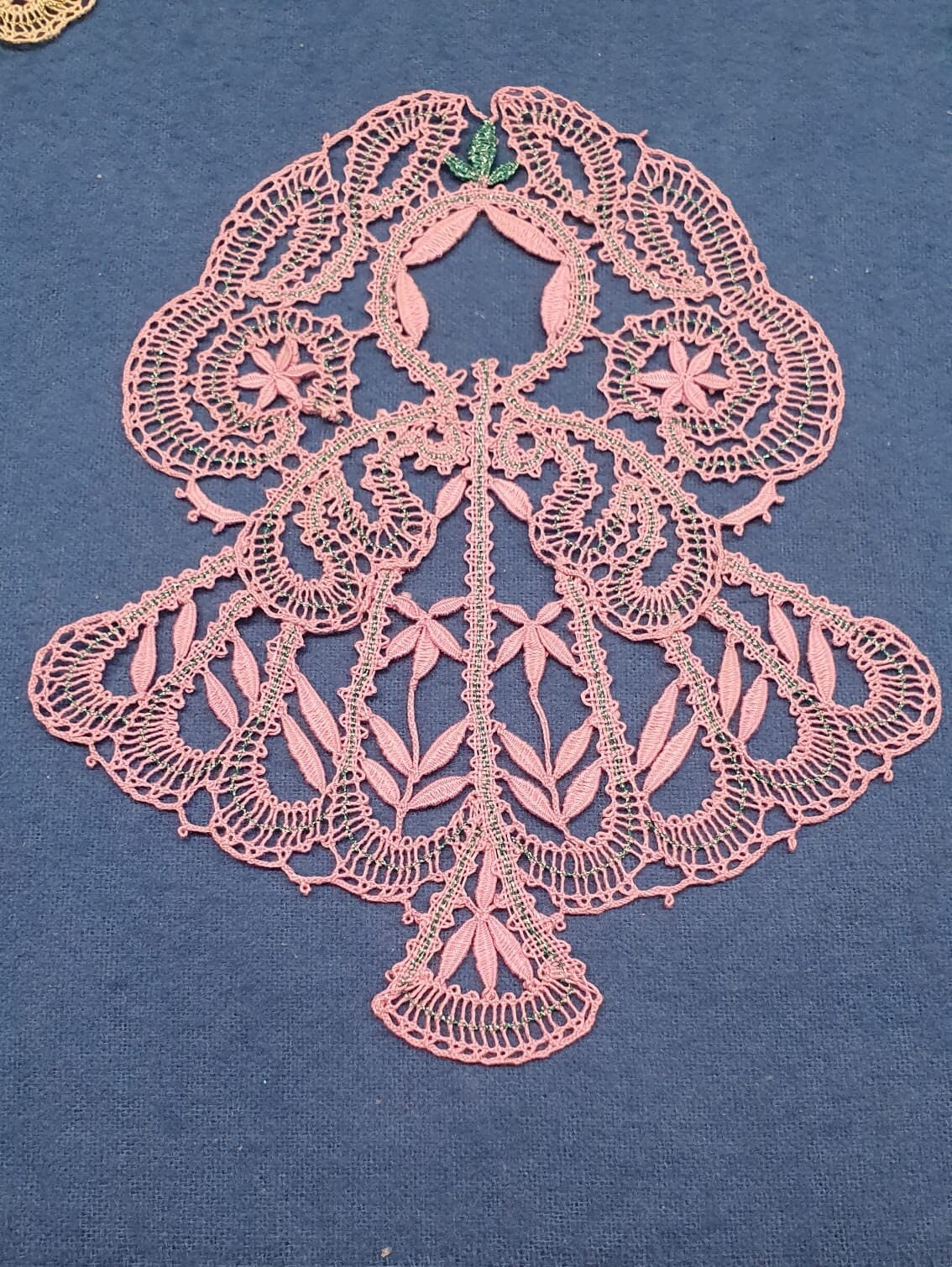 Lace Patterns for Christmas Ornaments in Schneeberger Lace - Etsy