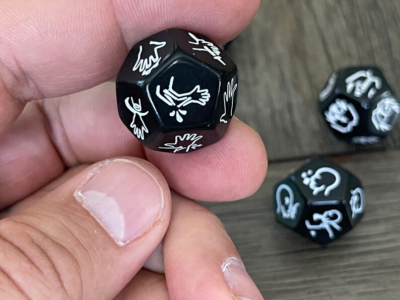 RPG Critical Hit Dice - Etsy