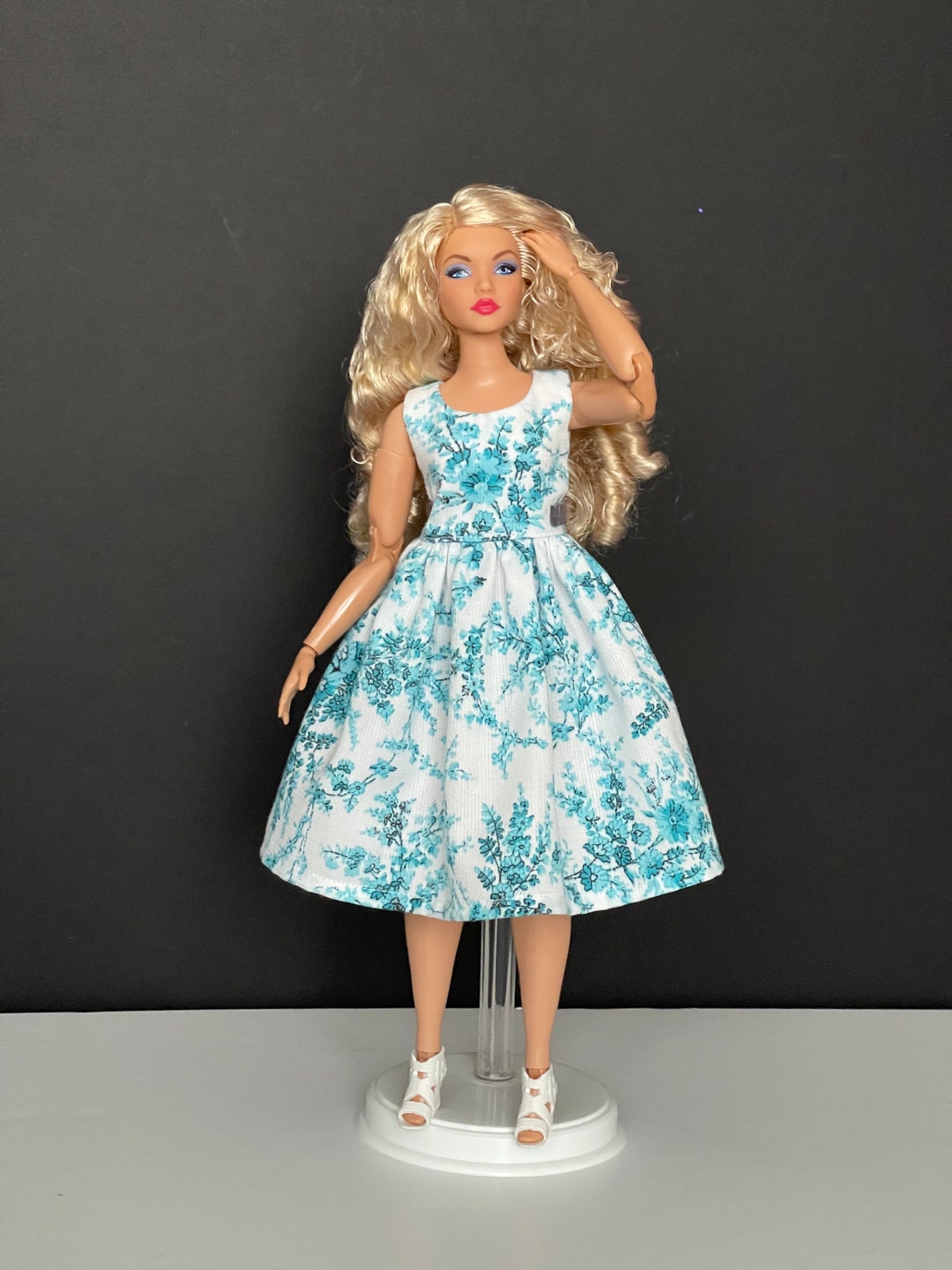 Perfect Dress for a Special Evening, Doll Fashion, Barbi Clothes, Doll ...